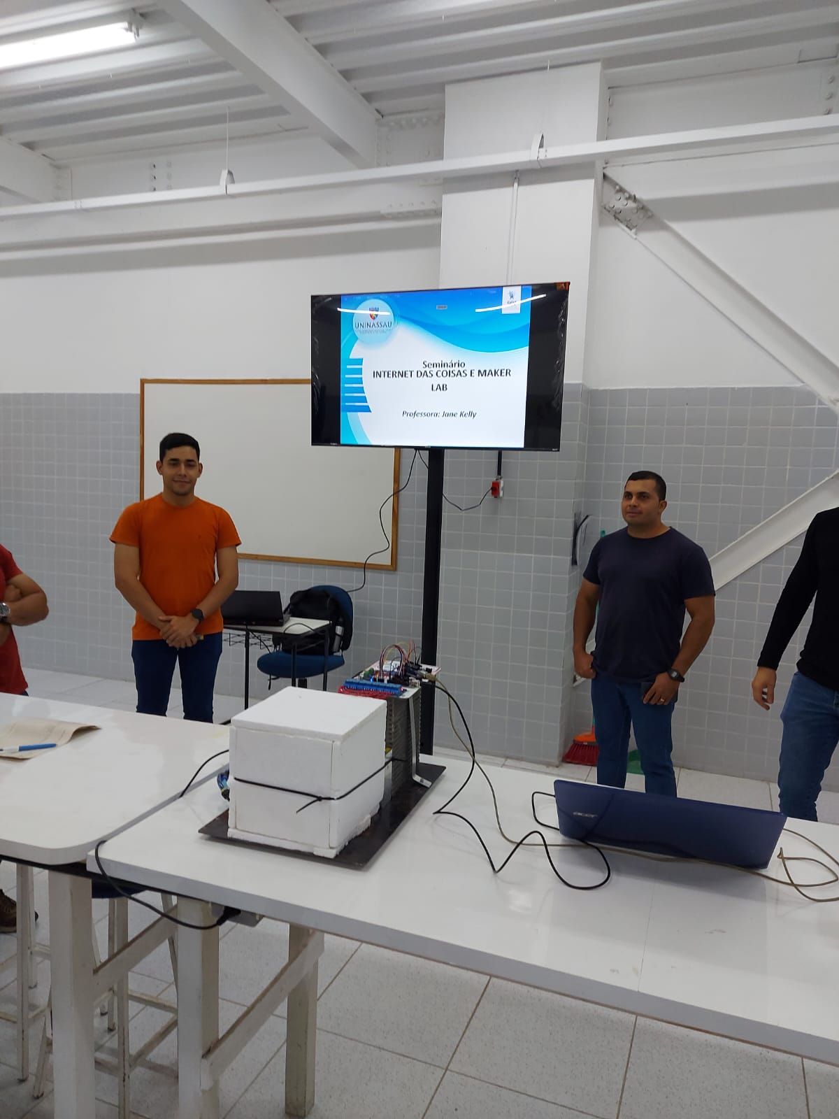 Alunos De Engenharia Mecânica Apresentam Projetos De Automação Blog